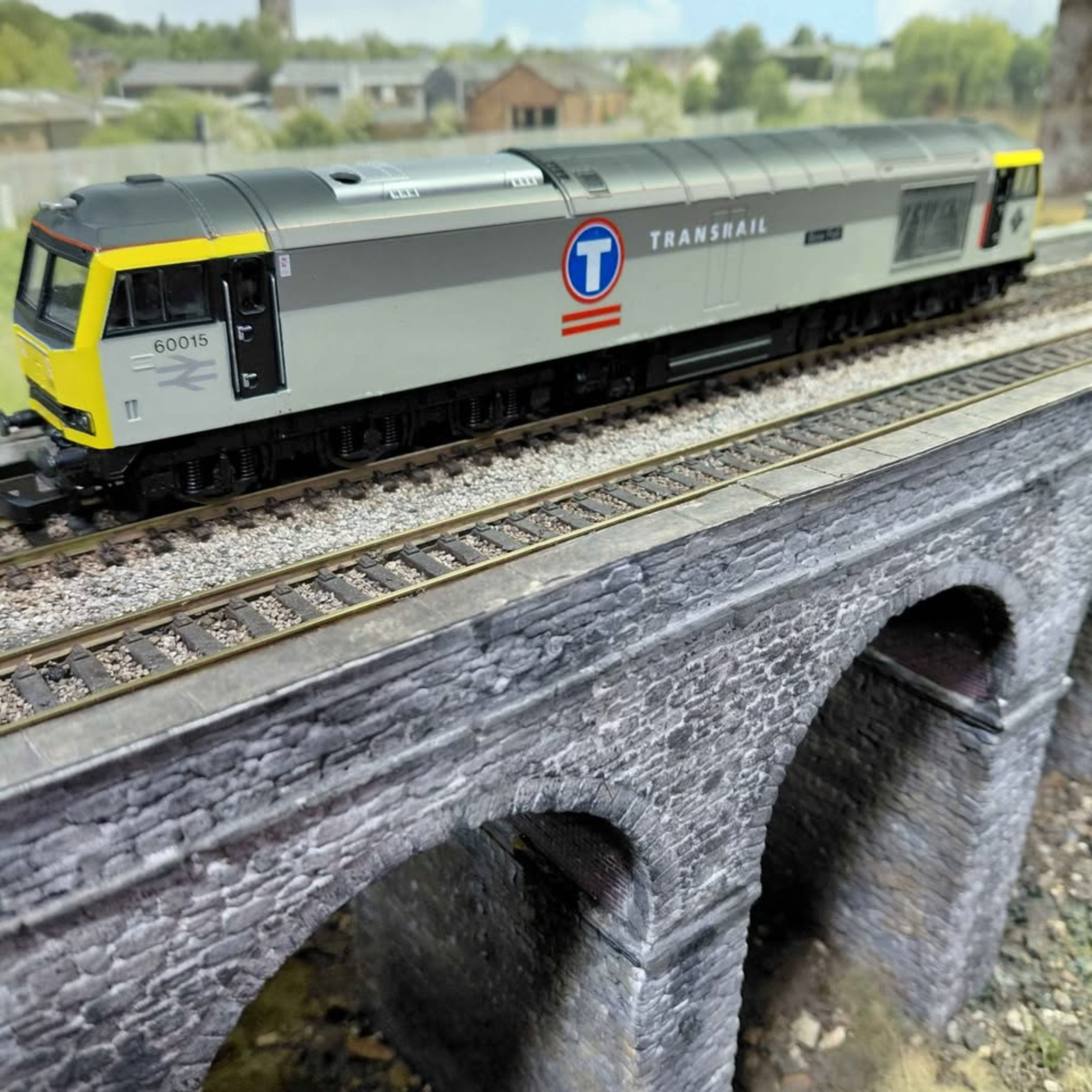 Lima - Class 60 - Transrail Livery Locomotive - Bow Fell - Numbered 60 ...