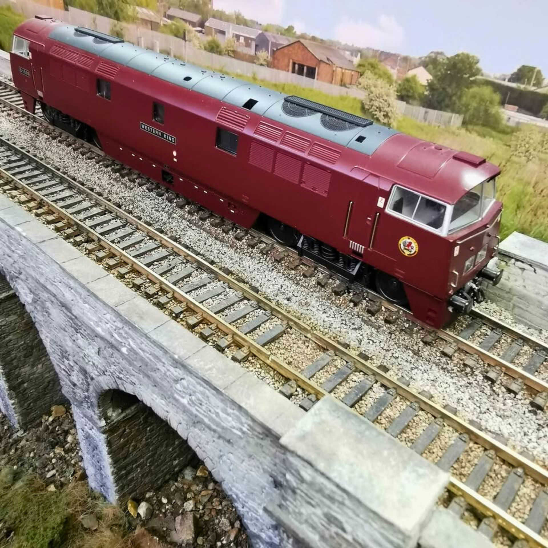 OO Gauge Heljan Class 52 in BR Maroon 'Western King' Locomotive - No ...